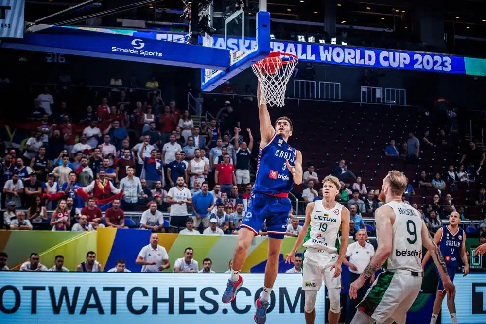 Euroleague : Filip Petrusev revient en Europe, à l'Olympiakos