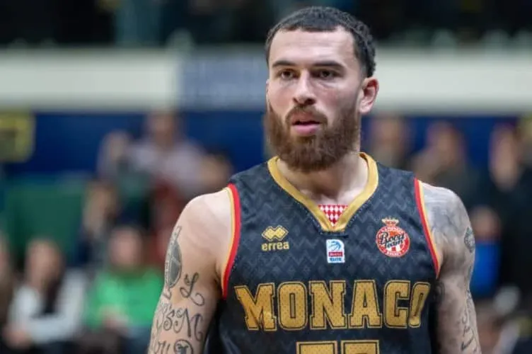 Mike James : "La Roca Team, ce n’est pas juste moi qui prend les shoots ...