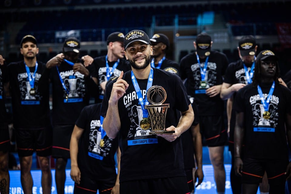 FIBA Europe Cup : Victoire de Chemnitz, Kaza Kajami-Keane MVP