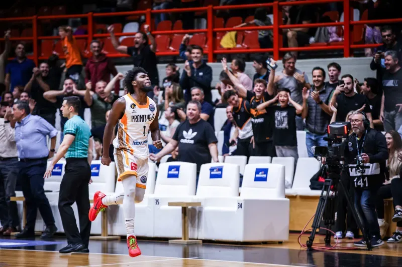 Avec 54 points, Jordan Walker explose le record en BCL