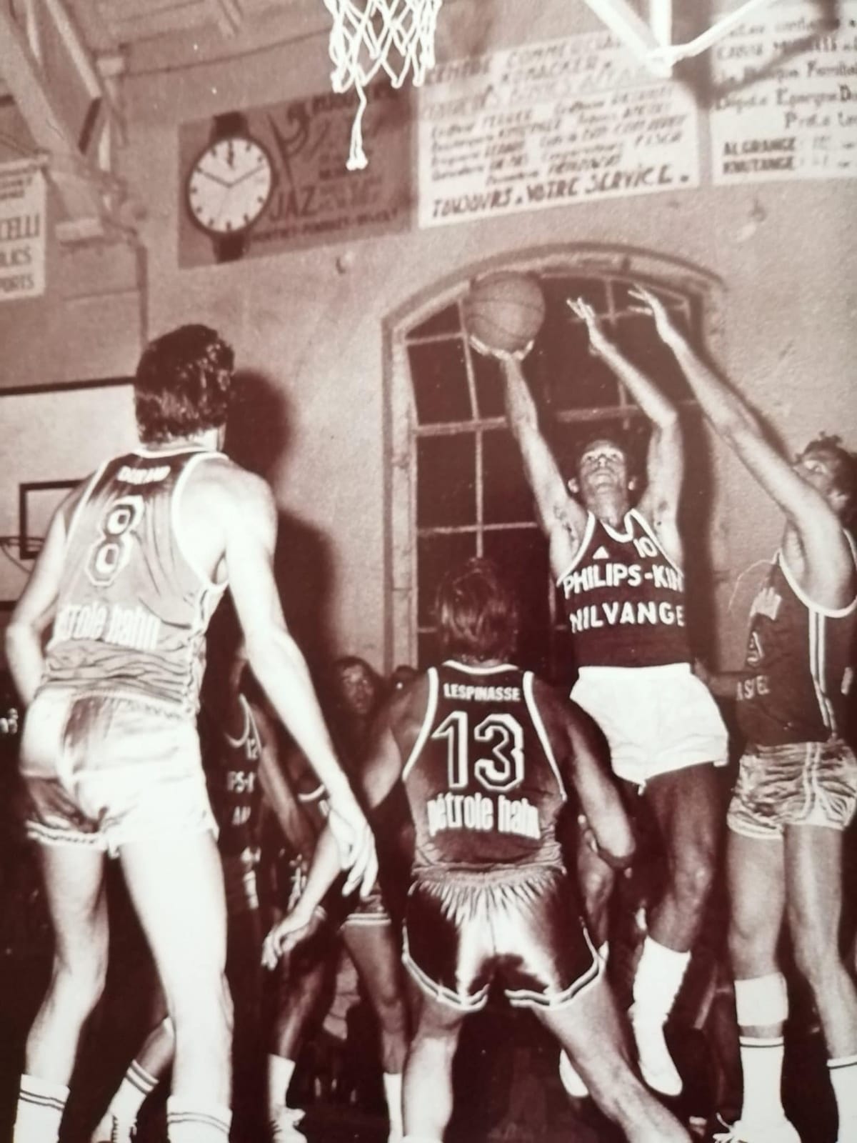 Décès de Bob Thate, recordman de points dans une saison du championnat ...