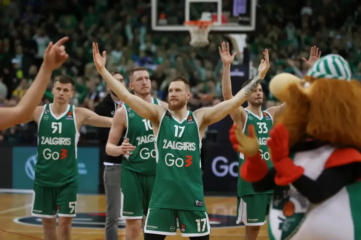 Le Zalgiris Kaunas à guichets fermés 16 fois sur 17 cette saison en ...
