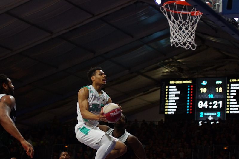 Pau : la grosse boule dans le jeu de quilles – Basket Europe