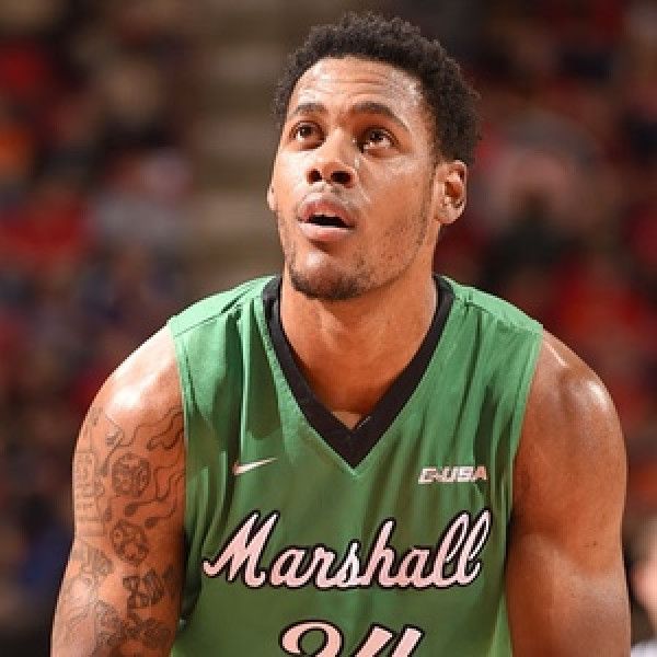 En provenance de Corée, James Kelly complète le jeu intérieur de ...