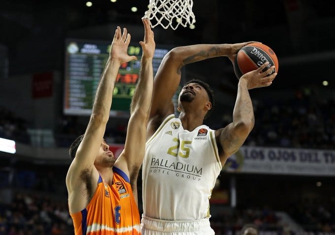 Euroleague: Jordan Mickey retourne au Khimki Moscou après une saison au ...