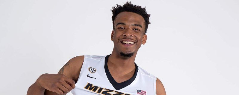 Vidéo : French lesson pour Loren Jackson et JaKeenan Gant de Roanne ...