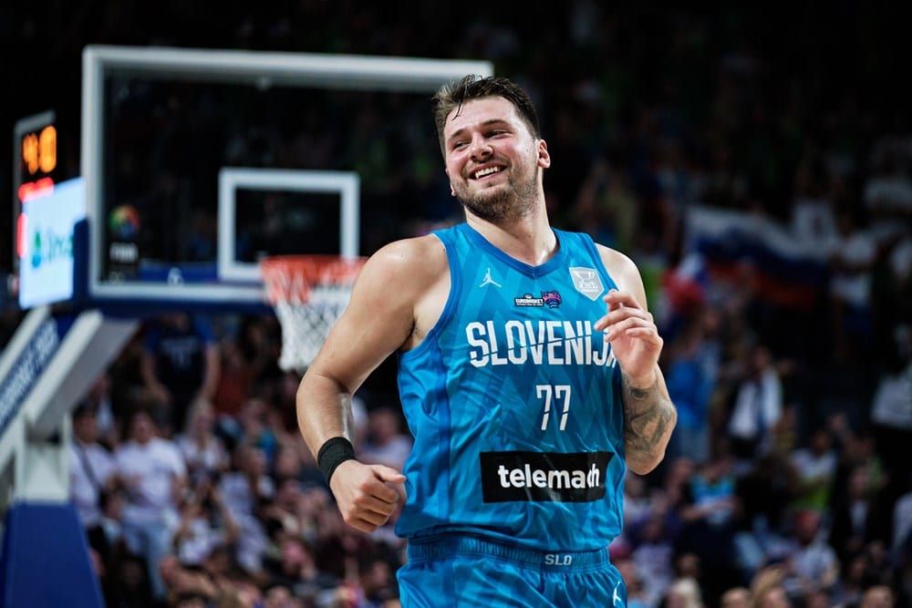 Vaincus par un Luka Doncic stratosphérique, les Bleus affronteront la ...