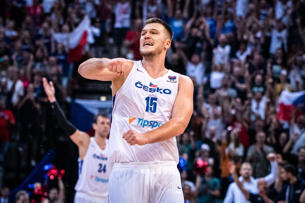 Officiel : L’international tchèque Martin Peterka renforce Strasbourg ...