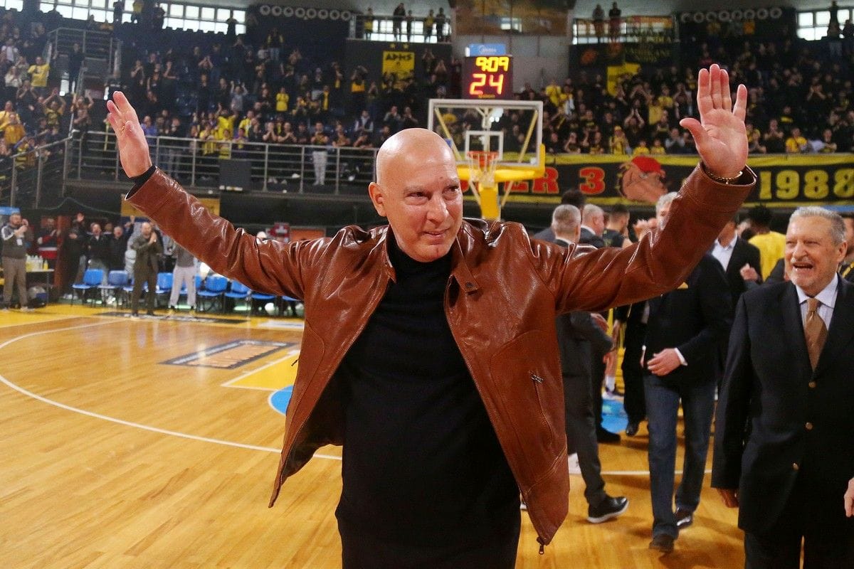 Vidéo : L’Aris Salonique a célébré le retour de Nick Galis | Basket Europe