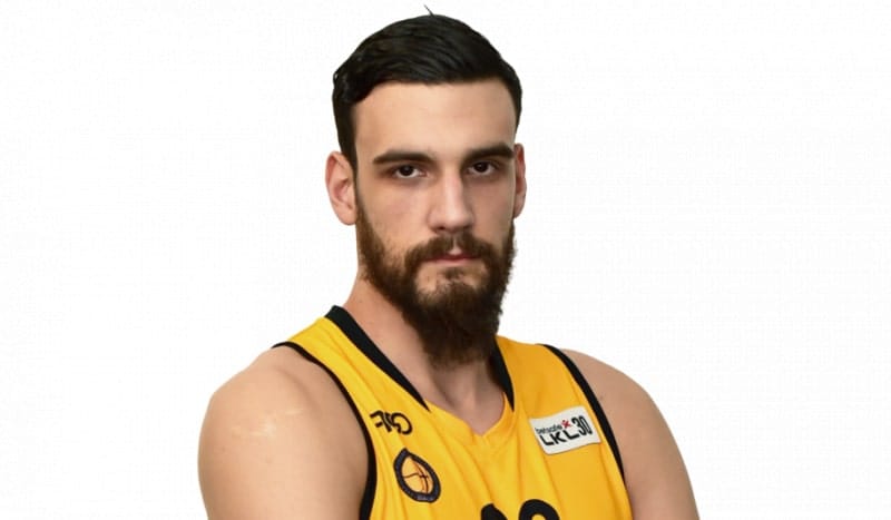 Pro B : Radoslav Pekovic, un pivot de 2,16 m à Saint-Chamond | Basket ...