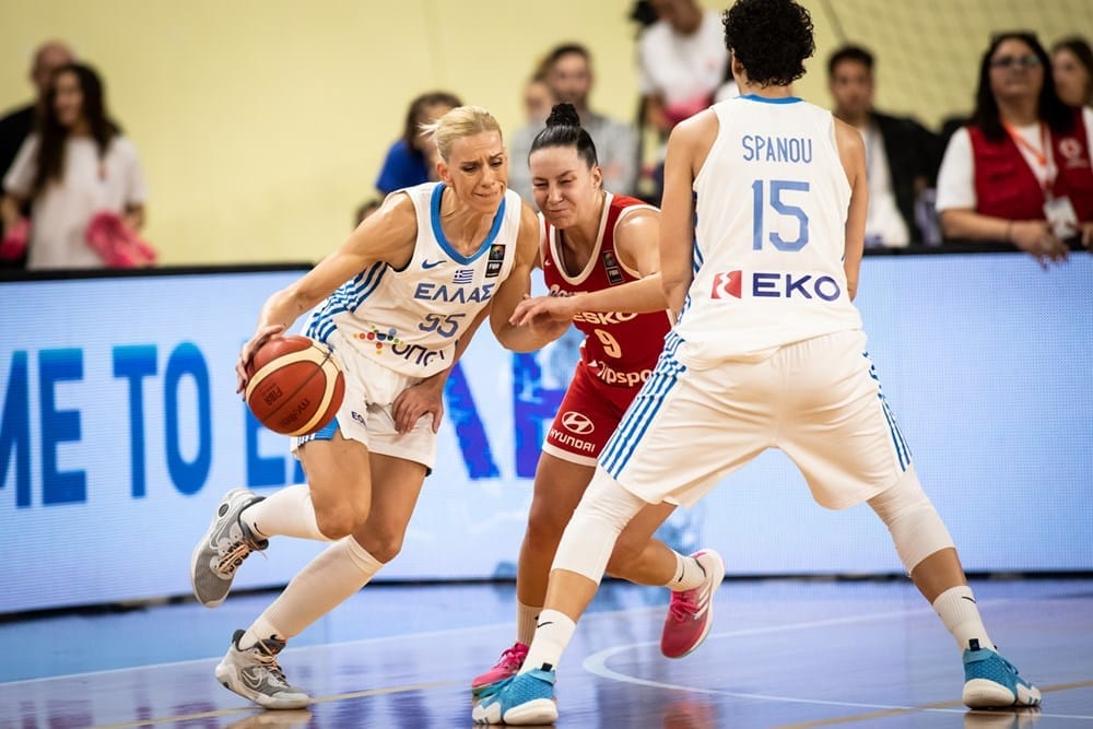 Féminines : La Grecque Evina Stamati prend sa retraite internationale ...